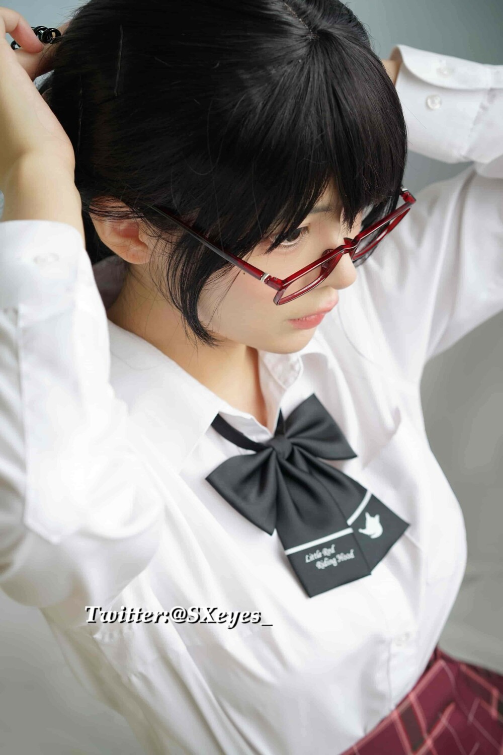 眼酱大魔王w NO.57-5 Fantia 20220120 1626 赤 – 比邻